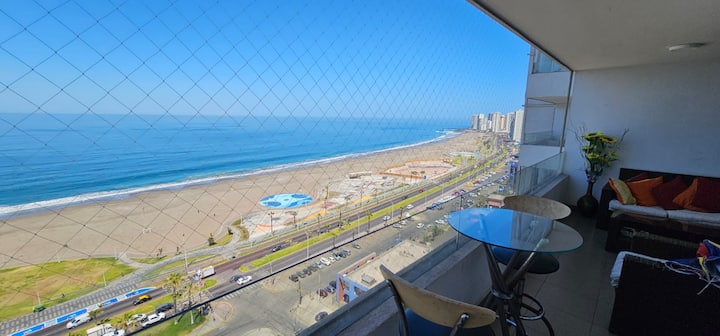 Departamento Primera Linea De Playa, En Iquique - Alto Hospicio