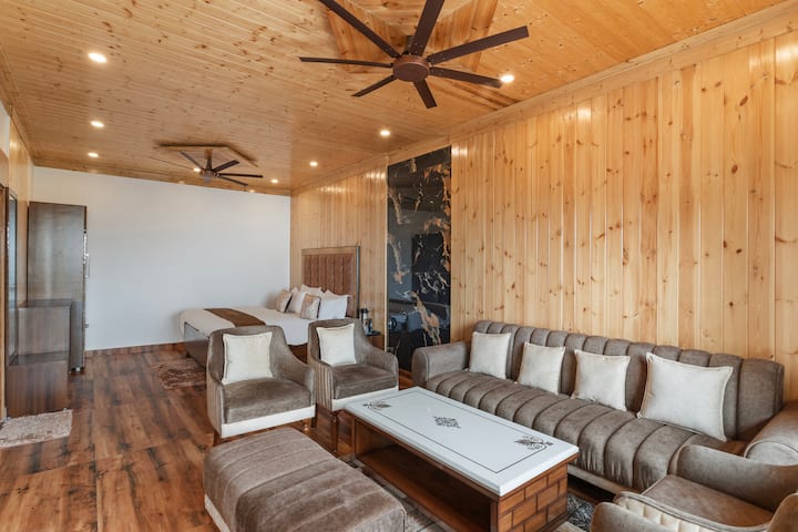 Luxury Villa In Mussoorie - Mussoorie