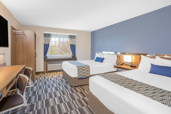 Microtel Ocean City| 2 Queen Studio| Free Parking - Ocean City, MD