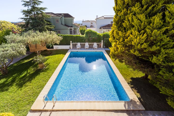 Villa Mediterránea Con Piscina, En Valencia. - Cheste