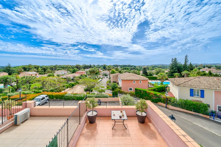 Villa Familiale, Clim, Piscine, Parking - Villeneuve-Loubet