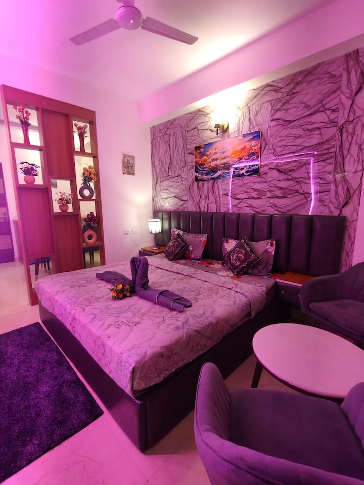 Shyam Kutir Near Prem Mandir By "Homie Homes" - Vrindavan