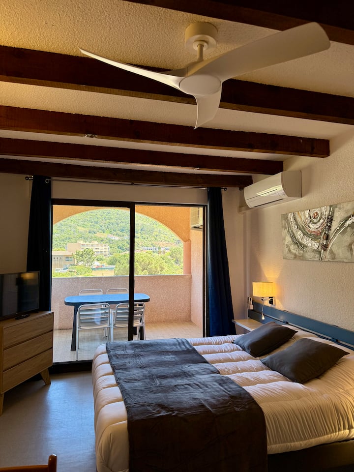 Appartement Avec Terrasse - Piscine, Proche Plage - Corse-du-Sud