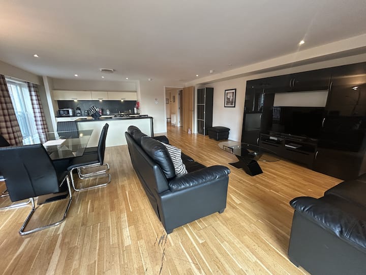 Tolbooth Two King Bedroom Apartment - Glasgow