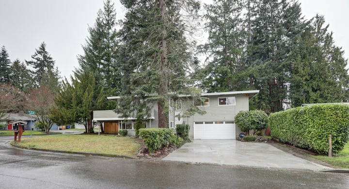 Quiet 6 Rooms 3 Bathroom House Near Microsoft - Redmond, WA