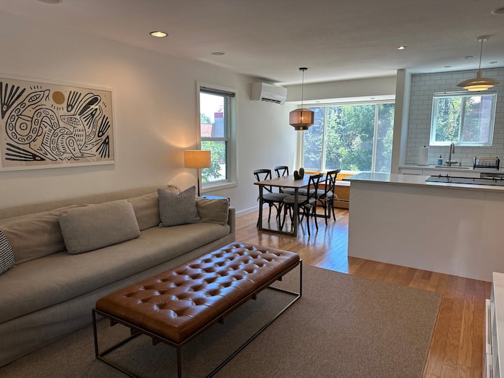 Walk Anywhere From
Modern, Downtown Townhome - Boulder, CO