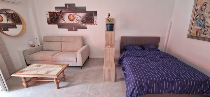 Petit Appartement Avec Terrasse Près De La Mer - Saint-Raphaël