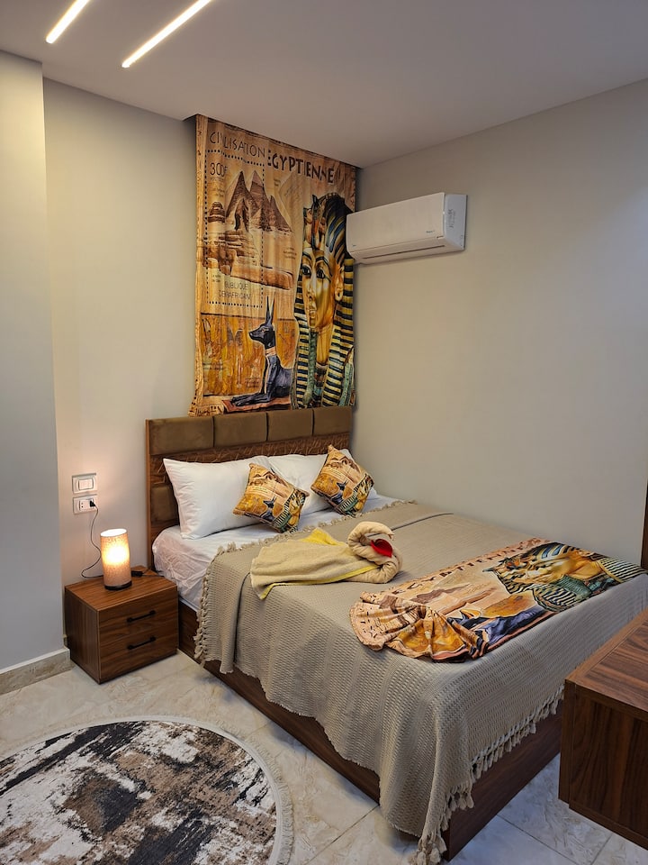 Maya Pyramids Boutique - Égypte