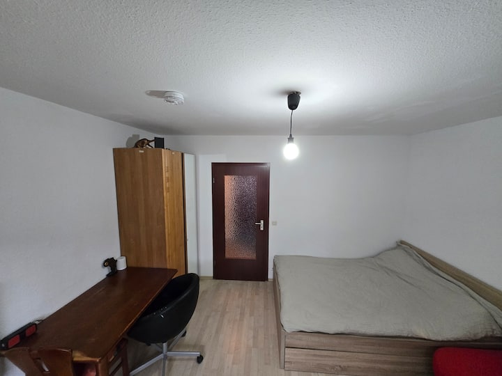 Schöne Wohnung, Balkon Küche Und Bad. - Heidelberg