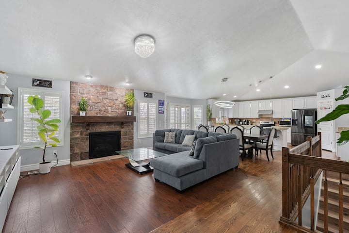 Utah 3br Luxury Mansion House - Family Slc - West Valley City, UT