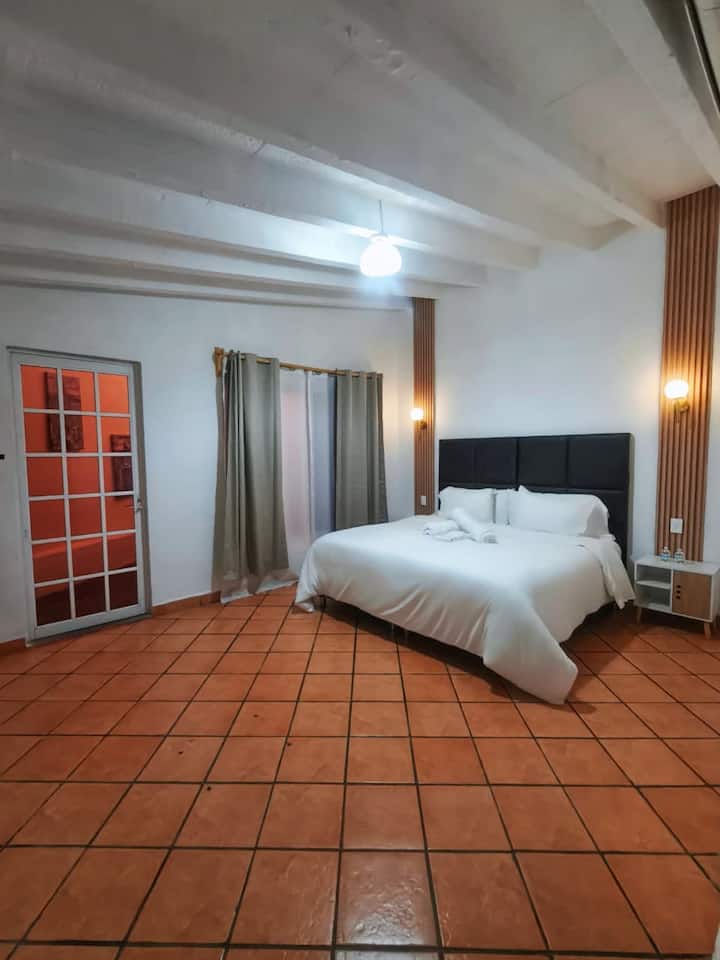 Habitacion "Corola" En El Centro De Cuernavaca - Cuernavaca