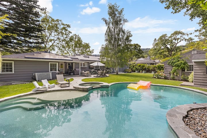 Alamo Estate Pool, Hot Tub, Game Room & Mtn Views - Walnut Creek, CA