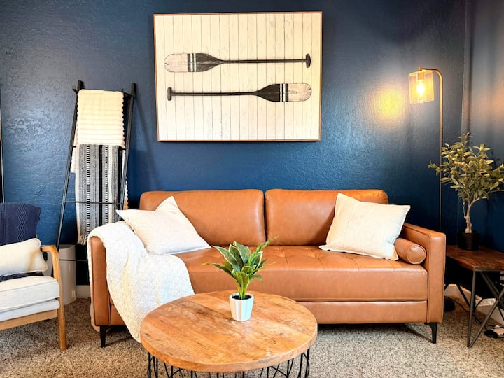 Walk To Sherman · 1br W/ Patio - Coeur d'Alene, ID