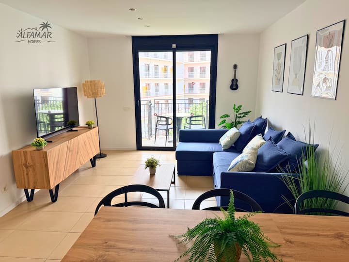 Ukelele Suite - 6p Modern Flat With Pool & Parking - Lloret de Mar