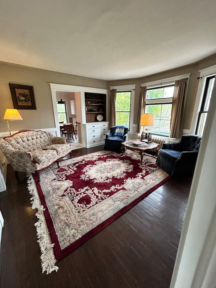 344 Hope Historical Duplex-upper Unit - Saint Paul, MN