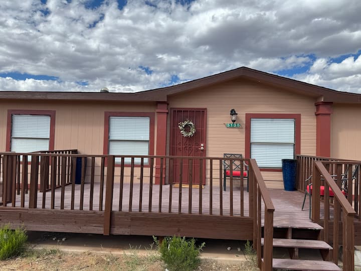 Mountain View Escape - Sierra Vista, AZ