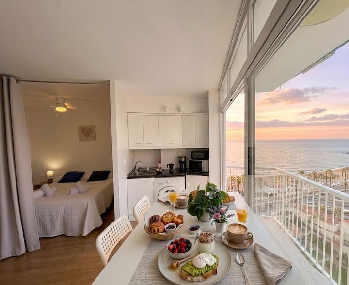 Apartamento En Benalmadena Costa Con Vistas Al Mar - Benalmádena