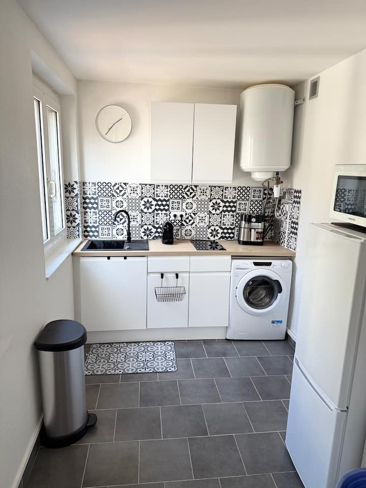 Studio Cosy & éQuipé à Nanterre Université+parking - Rueil-Malmaison