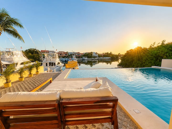 Canal View, Pool, 7-min Walk To Beach - Puerto Aventuras