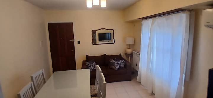 Departamento Para Tres Personas Cómodo Con Cochera - 라플라타