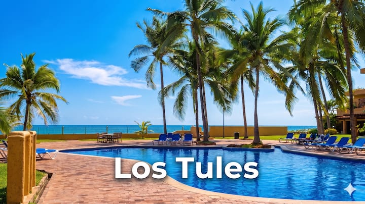 Beachfront Paradise, 5-bdr, 3-bath, Resort Access - Puerto Vallarta