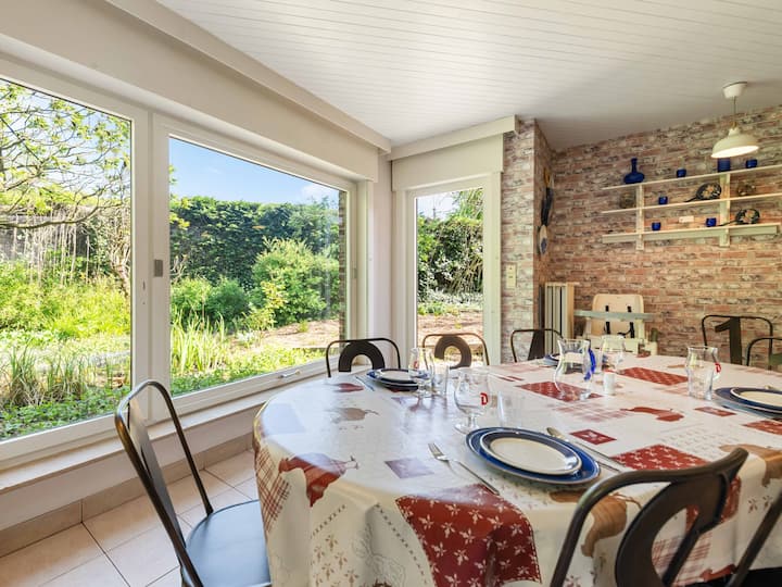 Confortable Maison Mitoyenne Au Coeur Du Village - Armentières
