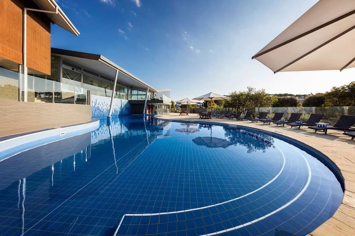 Potters Hill Coastal Retreat - San Remo
