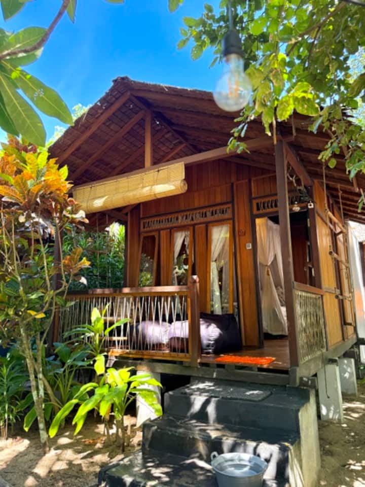 Standard Garden Bungalow #4 | 3will Dive Resort - Manado