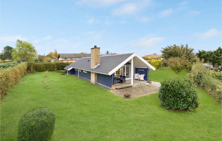 3 Bedroom Nice Home In Egernsund - Sønderborg