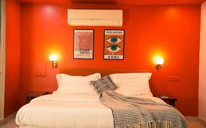 Stylish  Luxury Apartment Withtheme Room In Hkv - Delhi, India