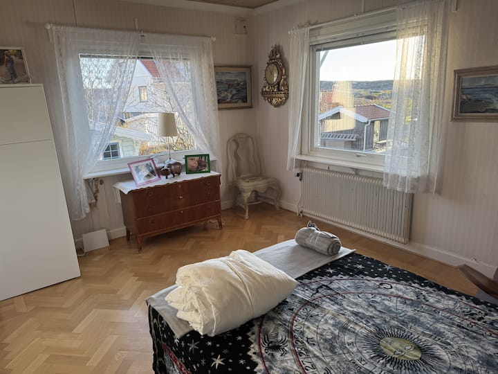 Large House In Smögen Near The Sea - Kungshamn