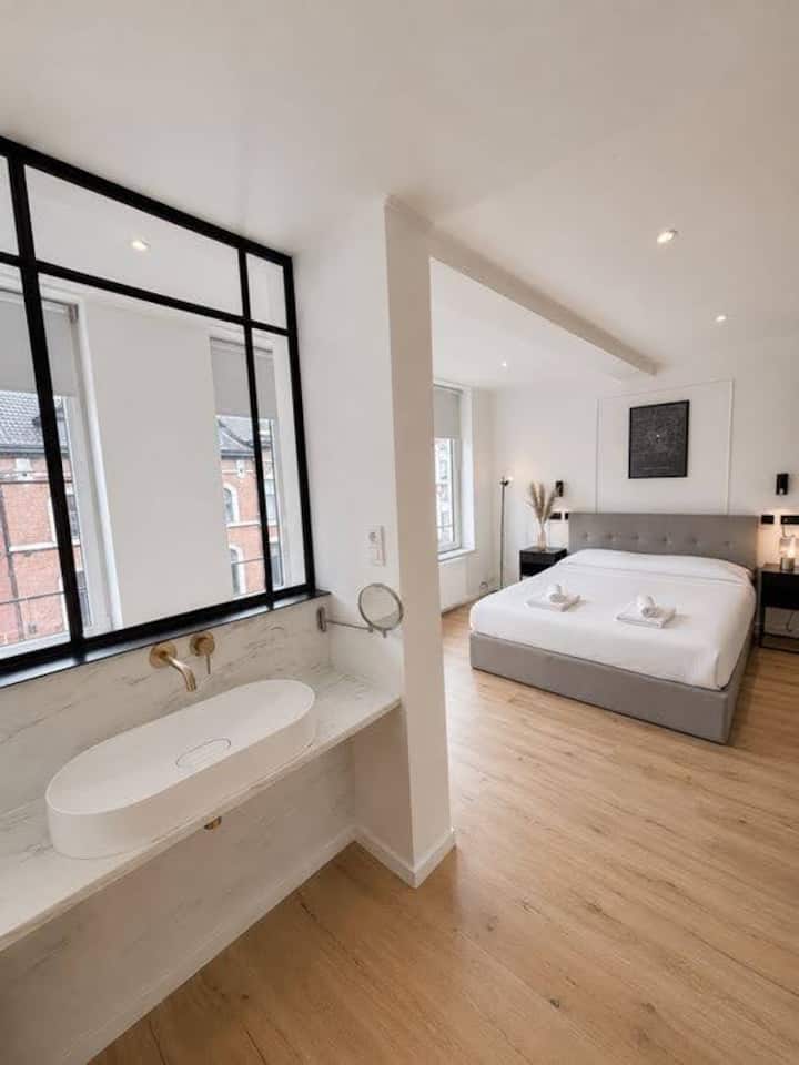 Appartement Spacieux Et Lumineux Pour 2 Personnes - Herstal