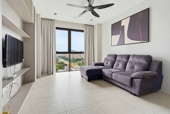 Lumi Tropicana | Cityview| Modern | 5pax #15 New - Petaling Jaya