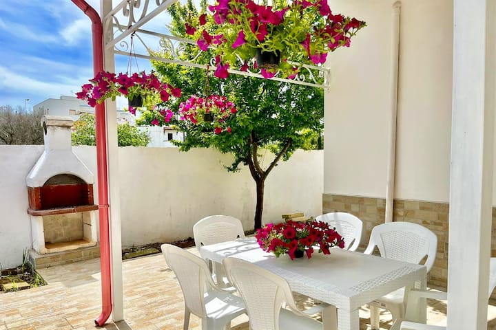Villetta Istrice Ampi Spazi Esterni E Vicino Mare - Porto Cesareo
