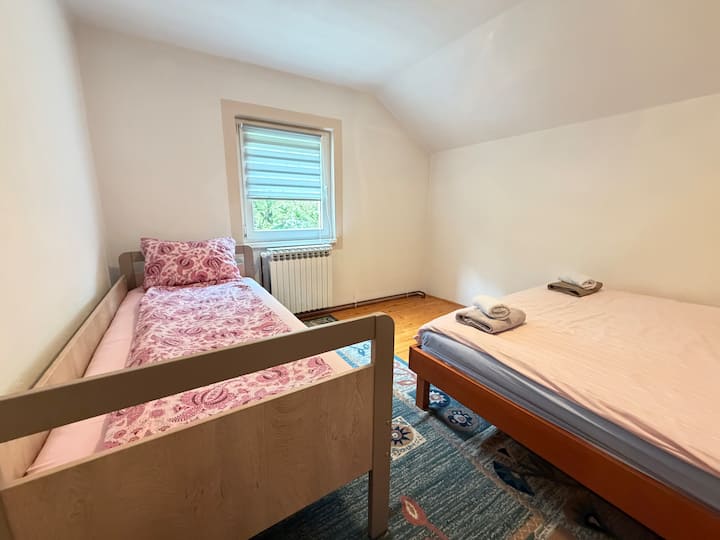 Old Town Viewpoint Apartment - Sarajevo