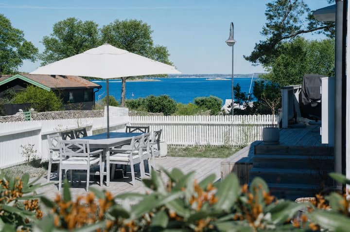 Archipelago Villa With Guest House - Sandhamn