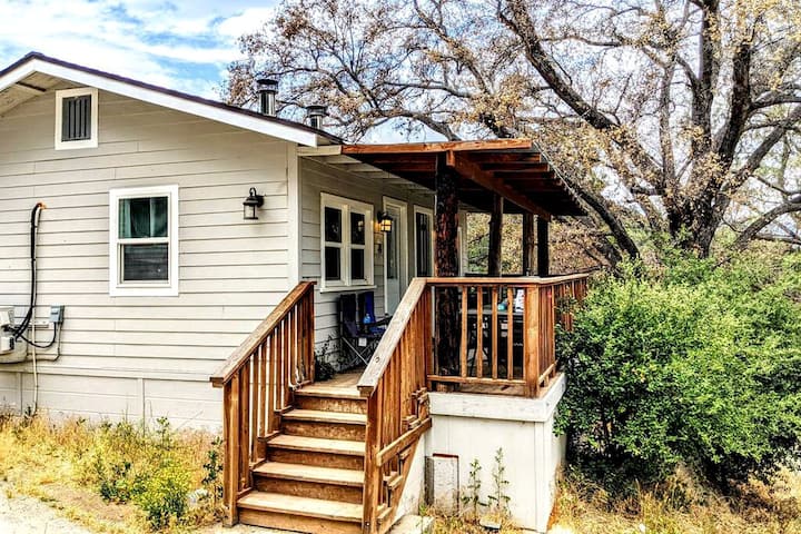 Santa Ysabel Lakeview Glamping Escape - Warner Springs, CA