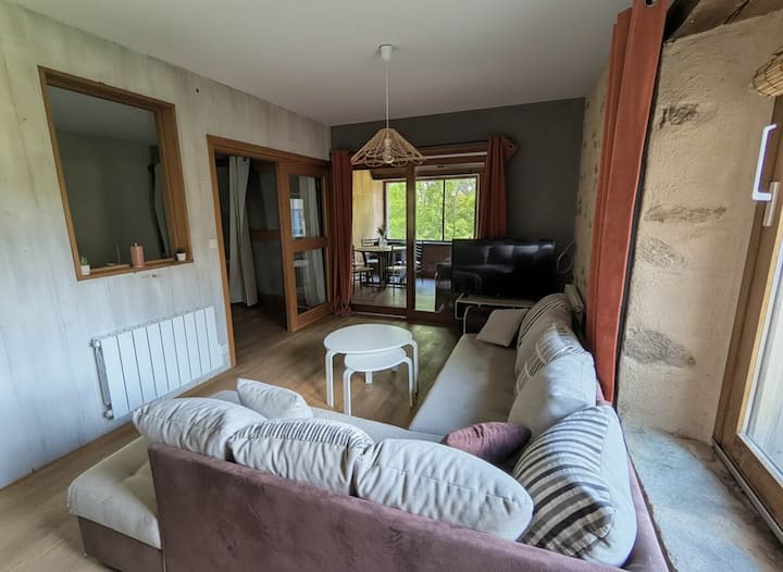 Gîte Boisé · Nature & Ressourcement En Aveyron - Aveyron