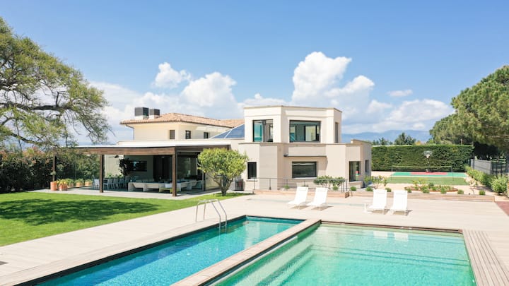 Réservez Une Villa De Luxe Au Golf De Peralada, Co - Figueres