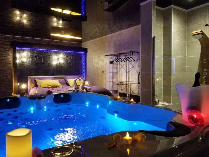 Suite Avec Jacuzzi  Clim  Terrasse  Wi-fi - Marseillan