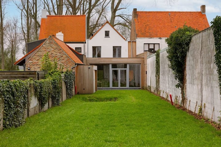 Modern, Ecologisch & Circulair Vakantiehuis Damme. - Damme, Belgique