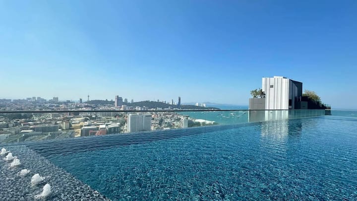 Base6 - Sea View 2br  @The Base | Rooftop Pool! - Thailand