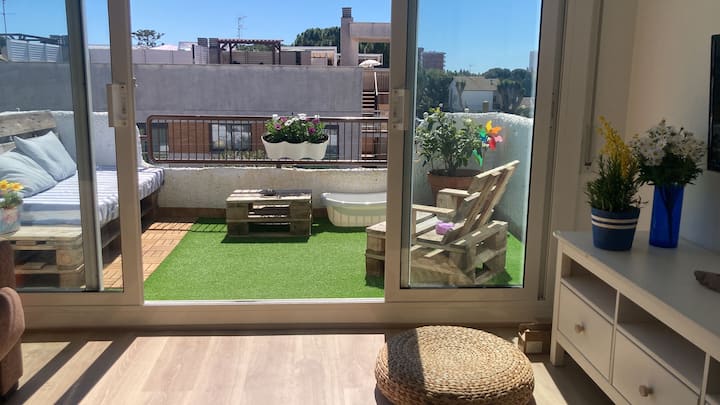 Relax, Piscina Y Parking En La Costa Dorada - Calafell