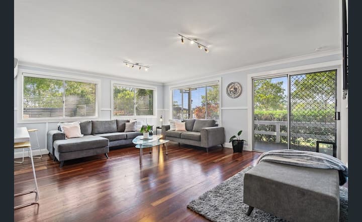 The Wharf Cottage With Gorgeous Water Views. - Ballina
