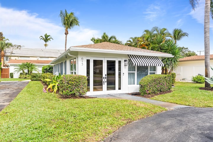 Sea Breeze 4br, Two Homes Near Beach & Dining - Delray Beach, FL