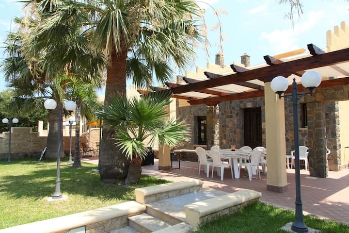 Villa Lipari Cefalu' - 세파루