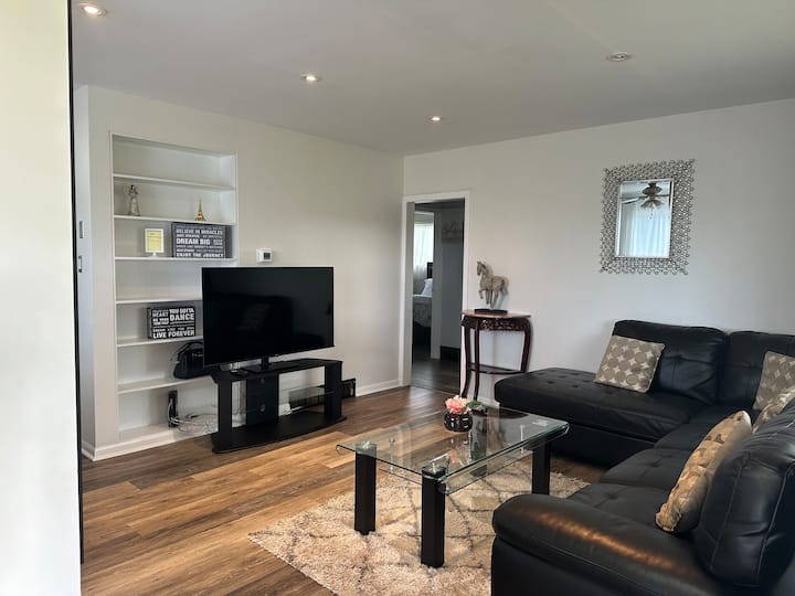 Cozy Cottage - Welland