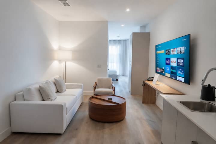 Modern 1br Retreat In The Heart Of Miami - Miami