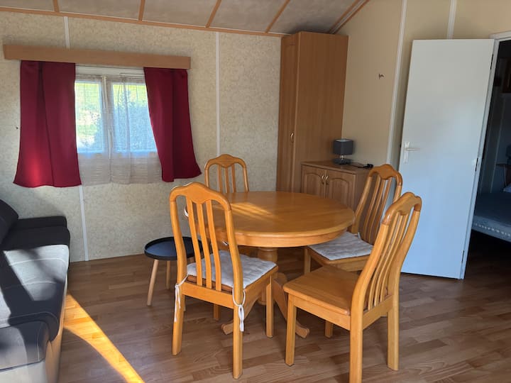 Logement De Vacances Proche Du Lac - Cantal