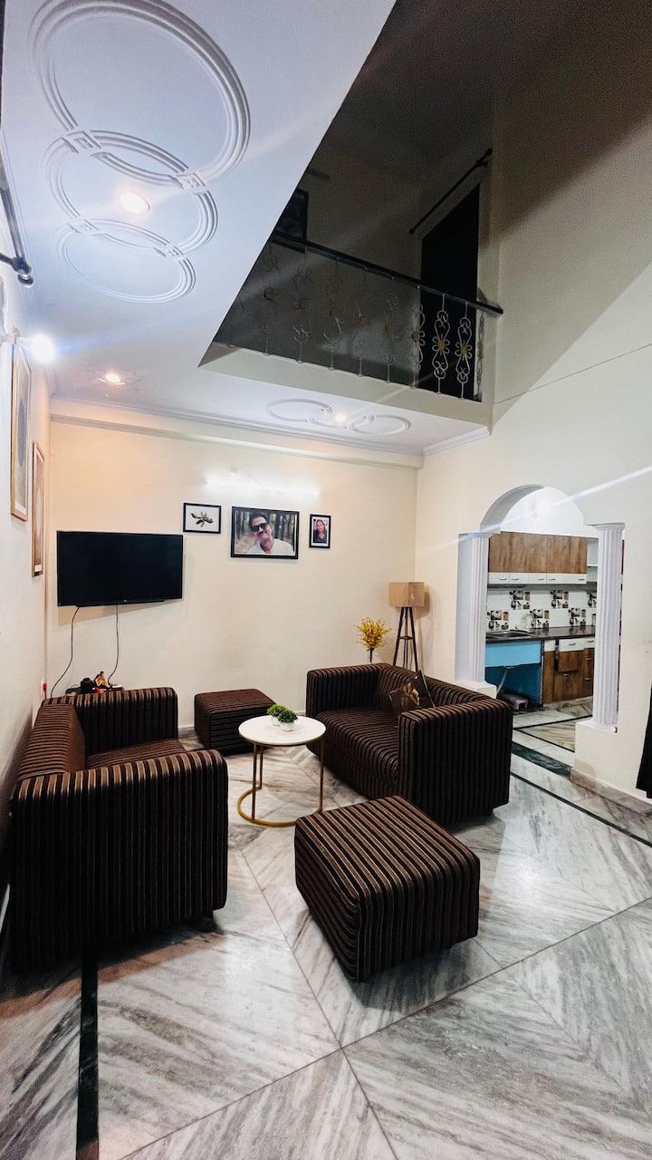 Peaceful House 
Comfortable Stay 
Clean & Cozy - Rishikesh
